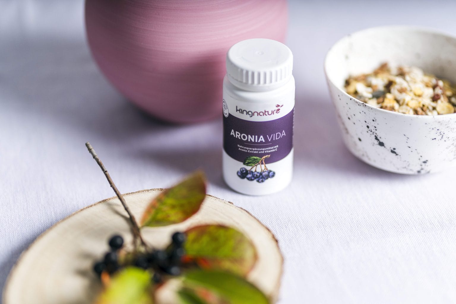 Energy bundle medium with vitamins, NADH, chokeberry and Q10